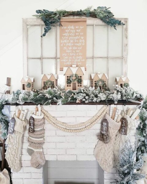 Little Christmas Houses Creative Decorating Ideas - Kelly Elko