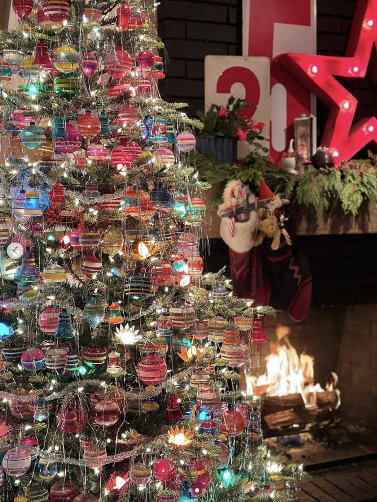 The Most Stunning Shiny Brite Christmas Trees - Kelly Elko